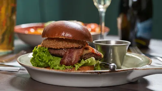 SOUND Cafe, Bar and Sports Bar London | SOUND CAFE & BAR