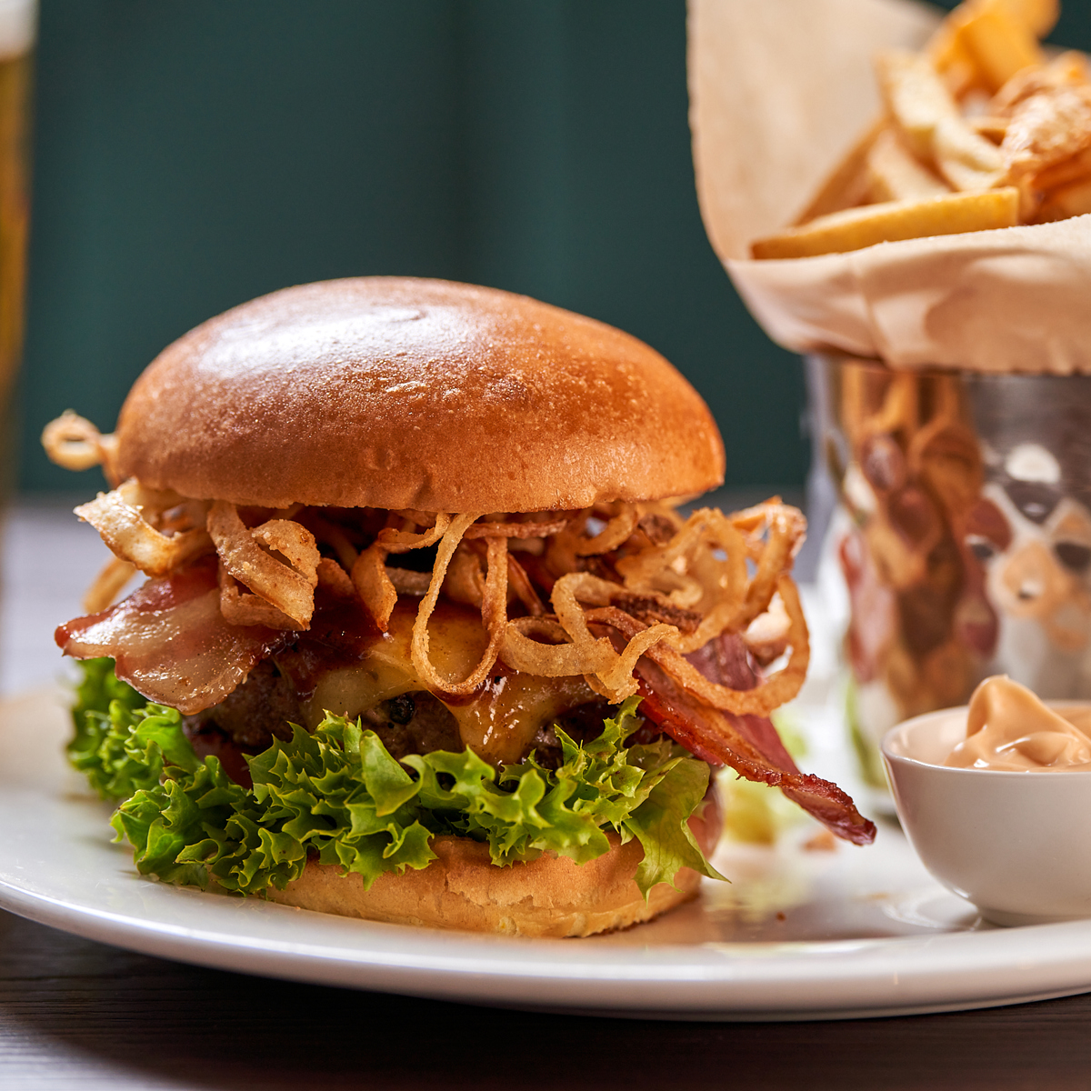 SOUND Cafe, Bar and Sports Bar London | SOUND CAFE & BAR